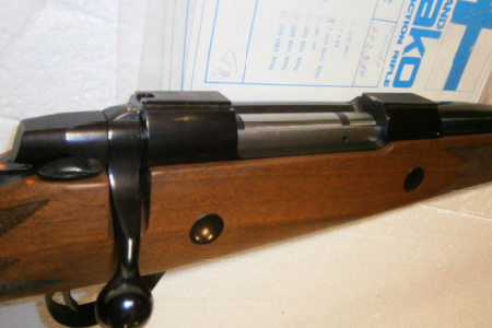 Stock RH SAKO AV Hunter Walnut – Accuflite Arms – Custom Rifles